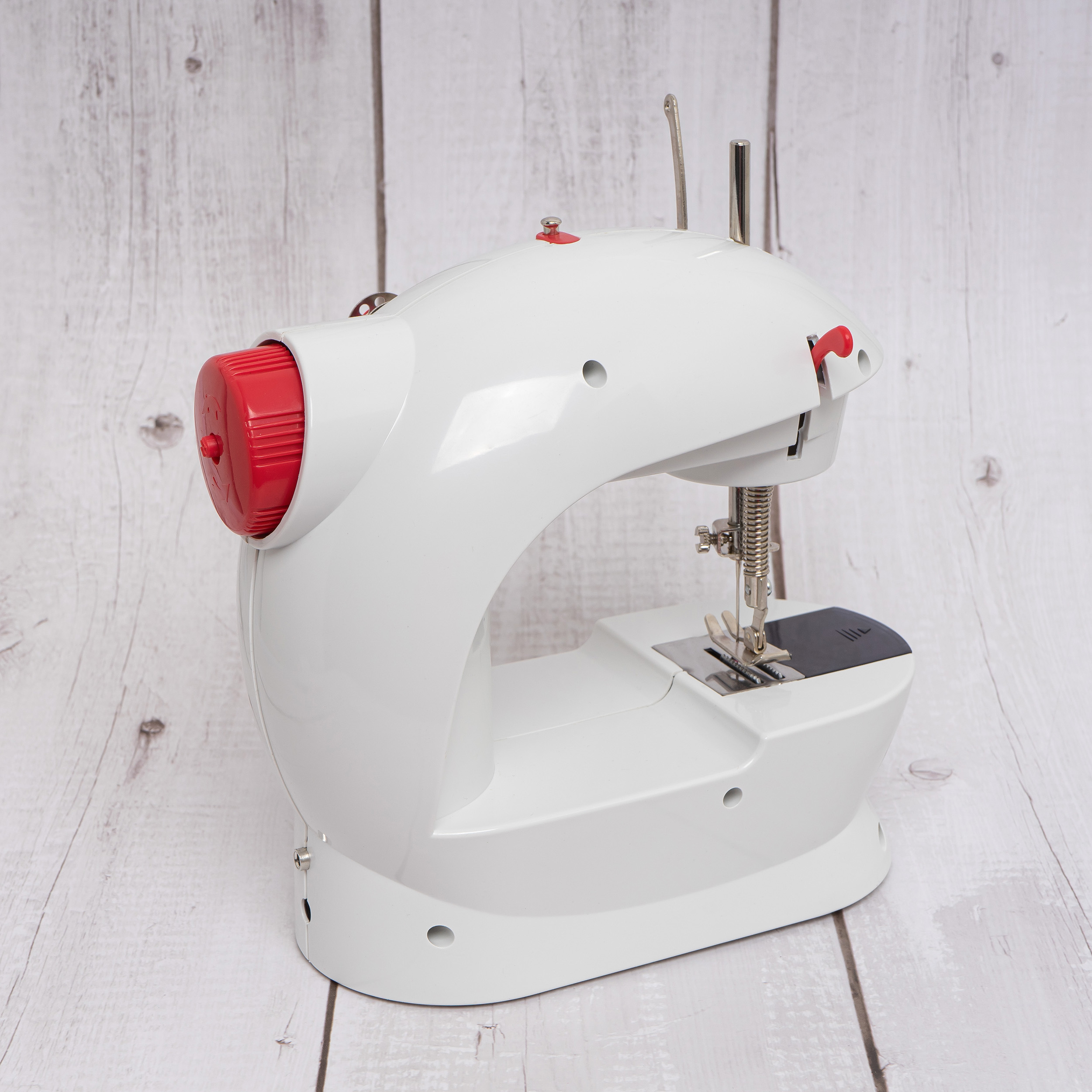 stafil-mini-n-hmaschine-rot-wei-19-x-10-x-20-cm-650-g-n-hwelt-flach